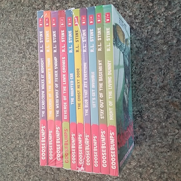 Goosebumps | Toys | New Goosebumps Pack Of Books | Poshmark